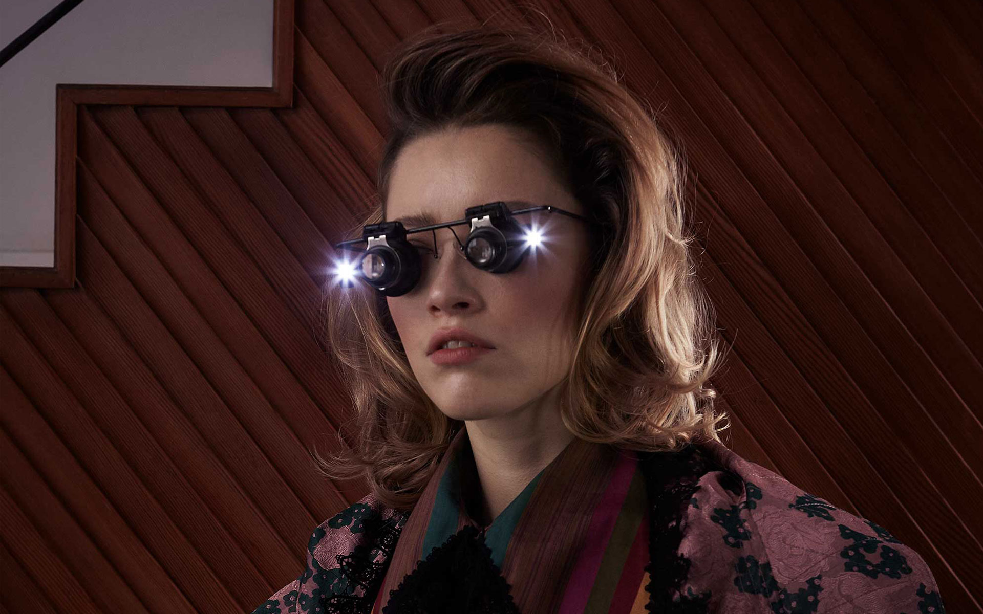 Izzy Parker – Set Design London – Props Stylist